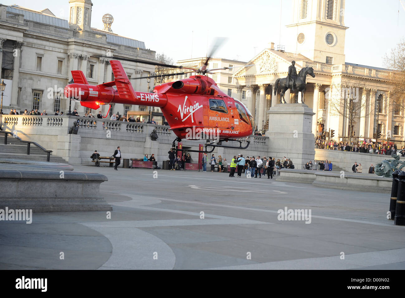 London hems hi-res stock photography and images - Alamy
