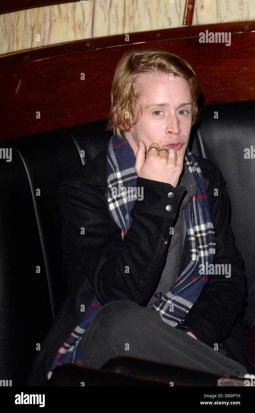 Macaulay Culkin 2017 Explaining His & Michael Jackson’s DEEP