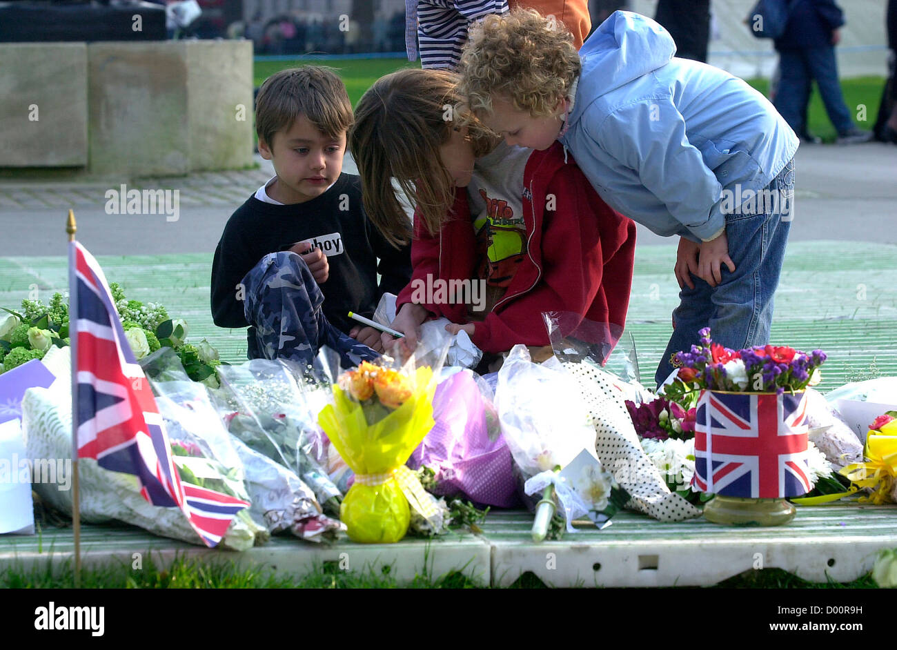 Flowers laid out on the day of the Queen Mothers funeral, London, UK ...