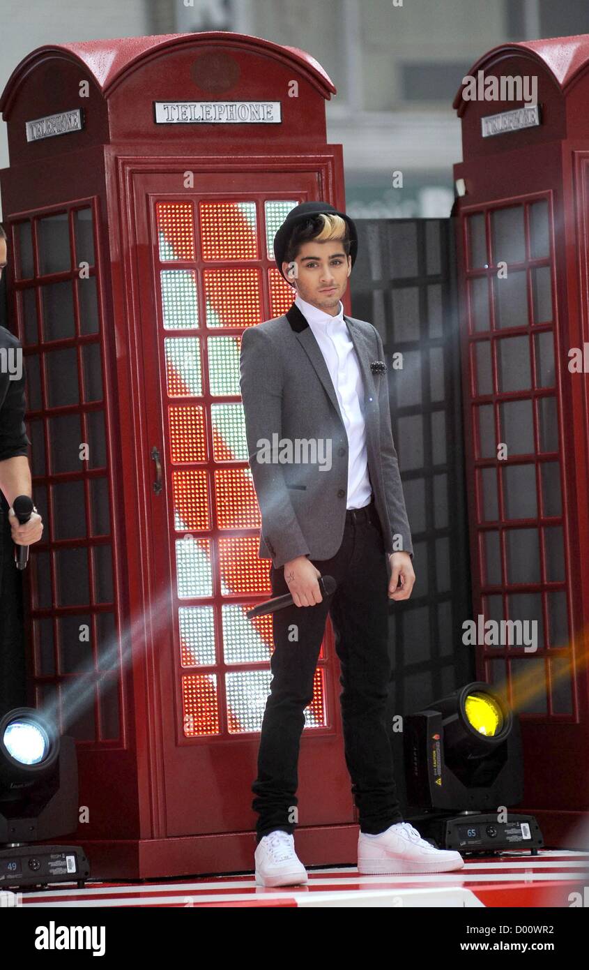 New York, USA. 13th November 2012. Zayn Malik on stage for NBC Today ...