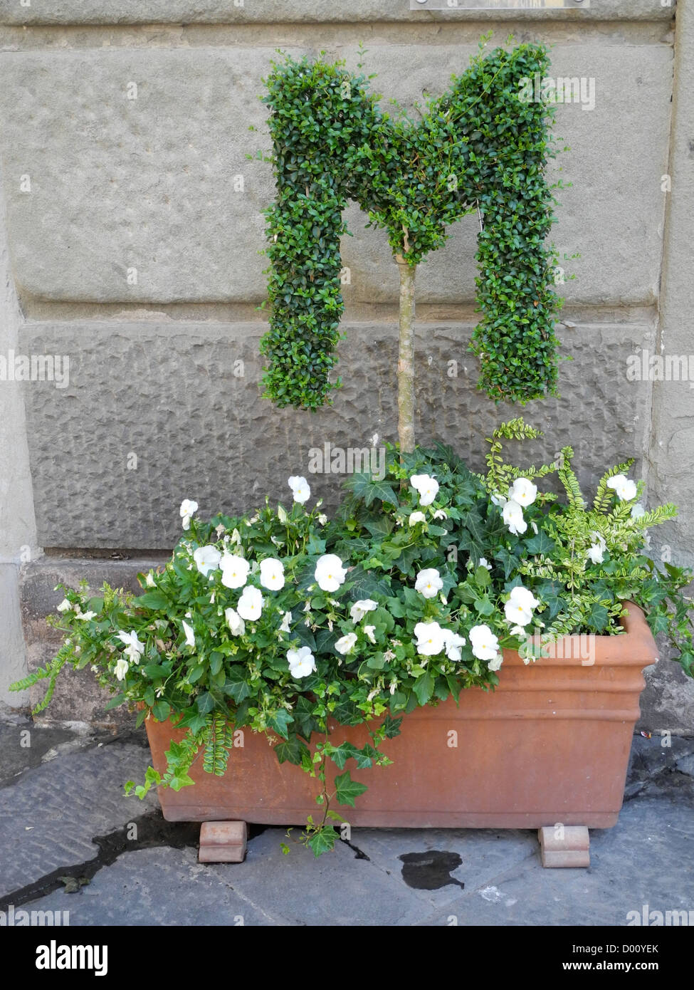 Topiary hi-res stock photography and images - Alamy
