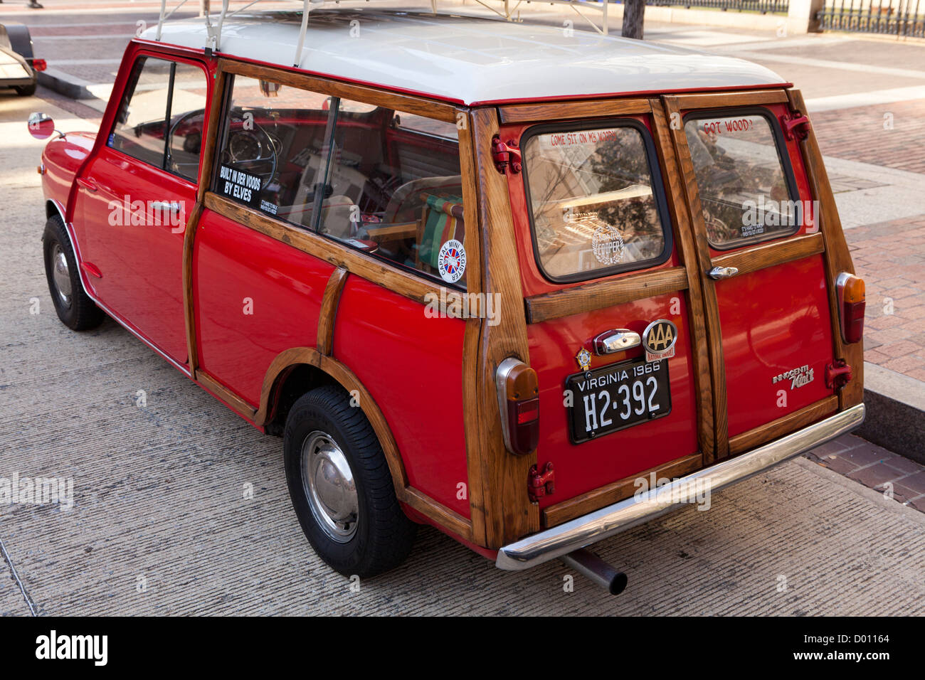 Old mini cars hi-res stock photography and images - Alamy
