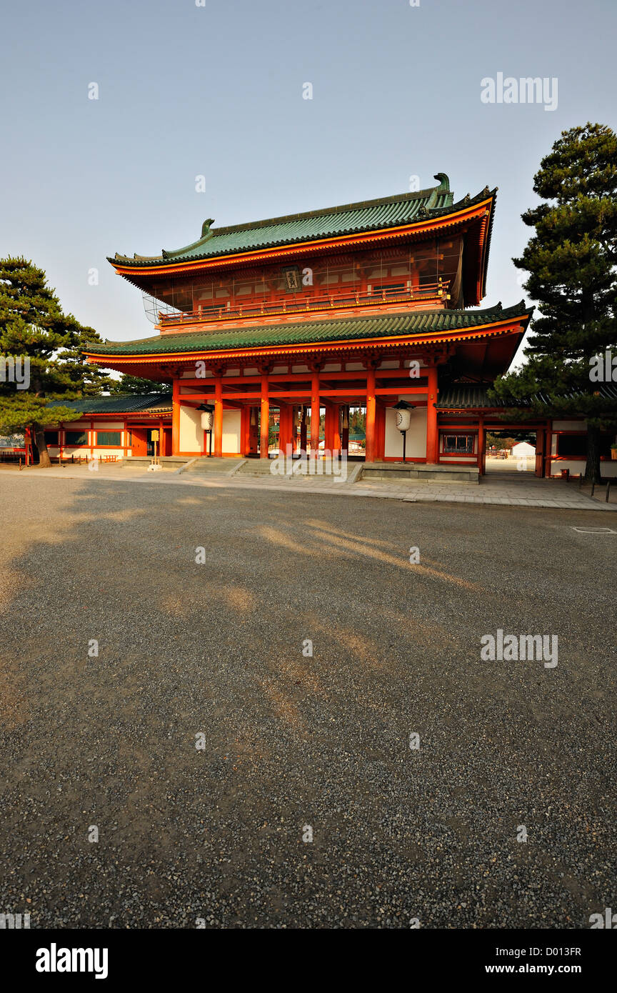 Kyoto japan heian shrine hi-res stock photography and images - Alamy