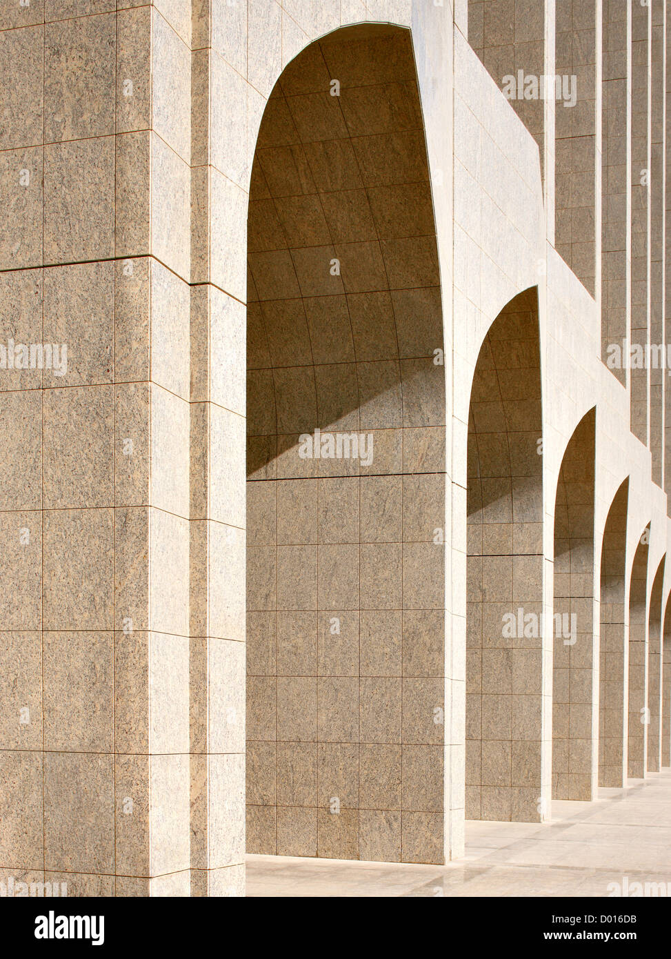 White ornamental arches hi-res stock photography and images - Alamy