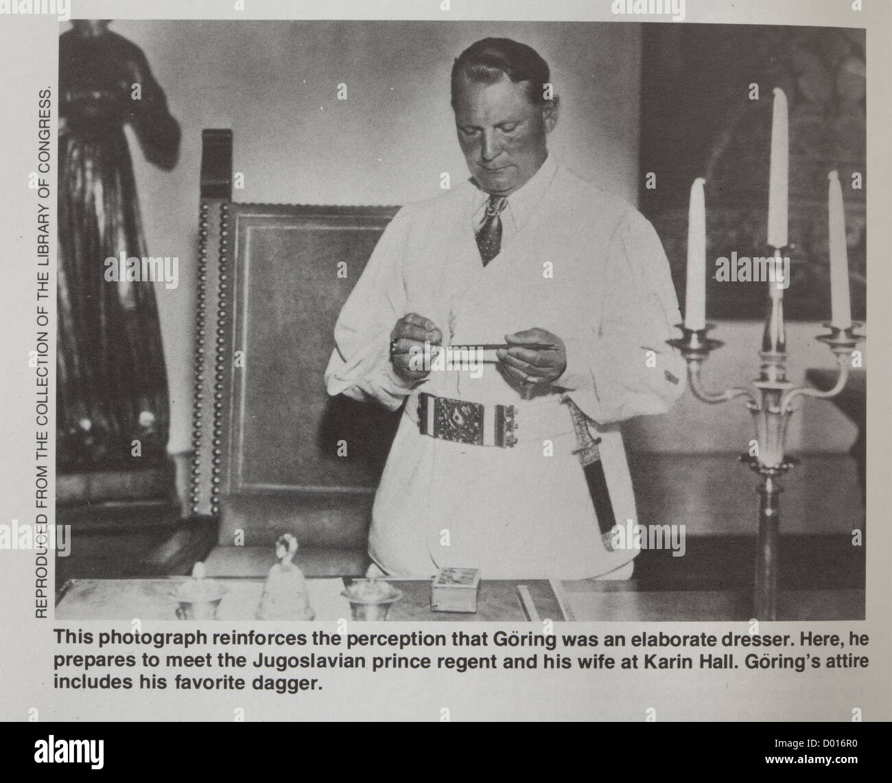 Hermann Göring - A magnificent dagger with ivory grip and bronze blade ...