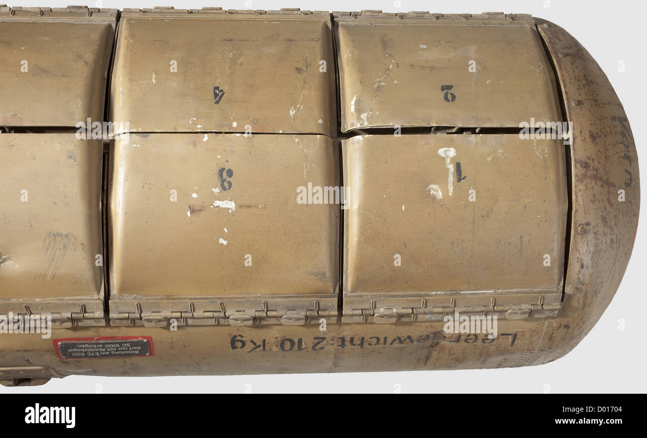 Black painted steel sheet hi-res stock photography and images - Alamy