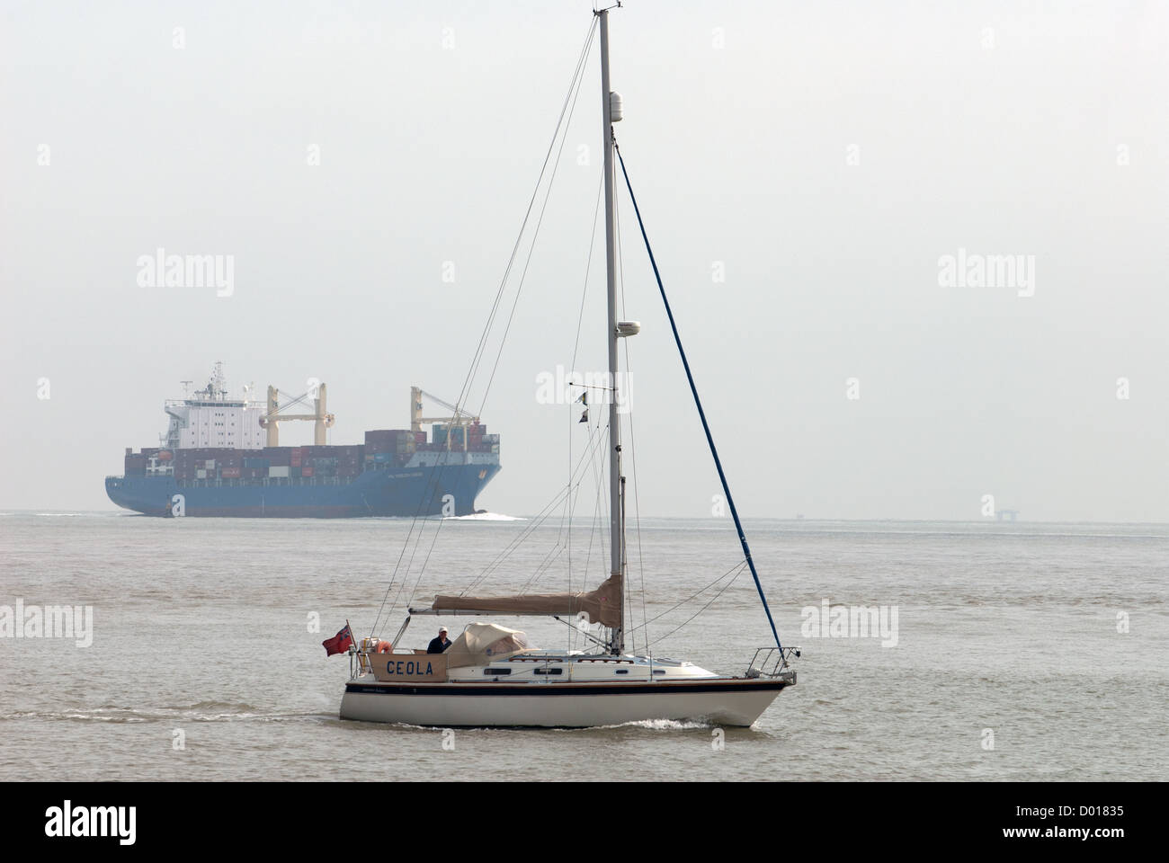Sailing Close High Resolution Stock Photography and Images - Alamy