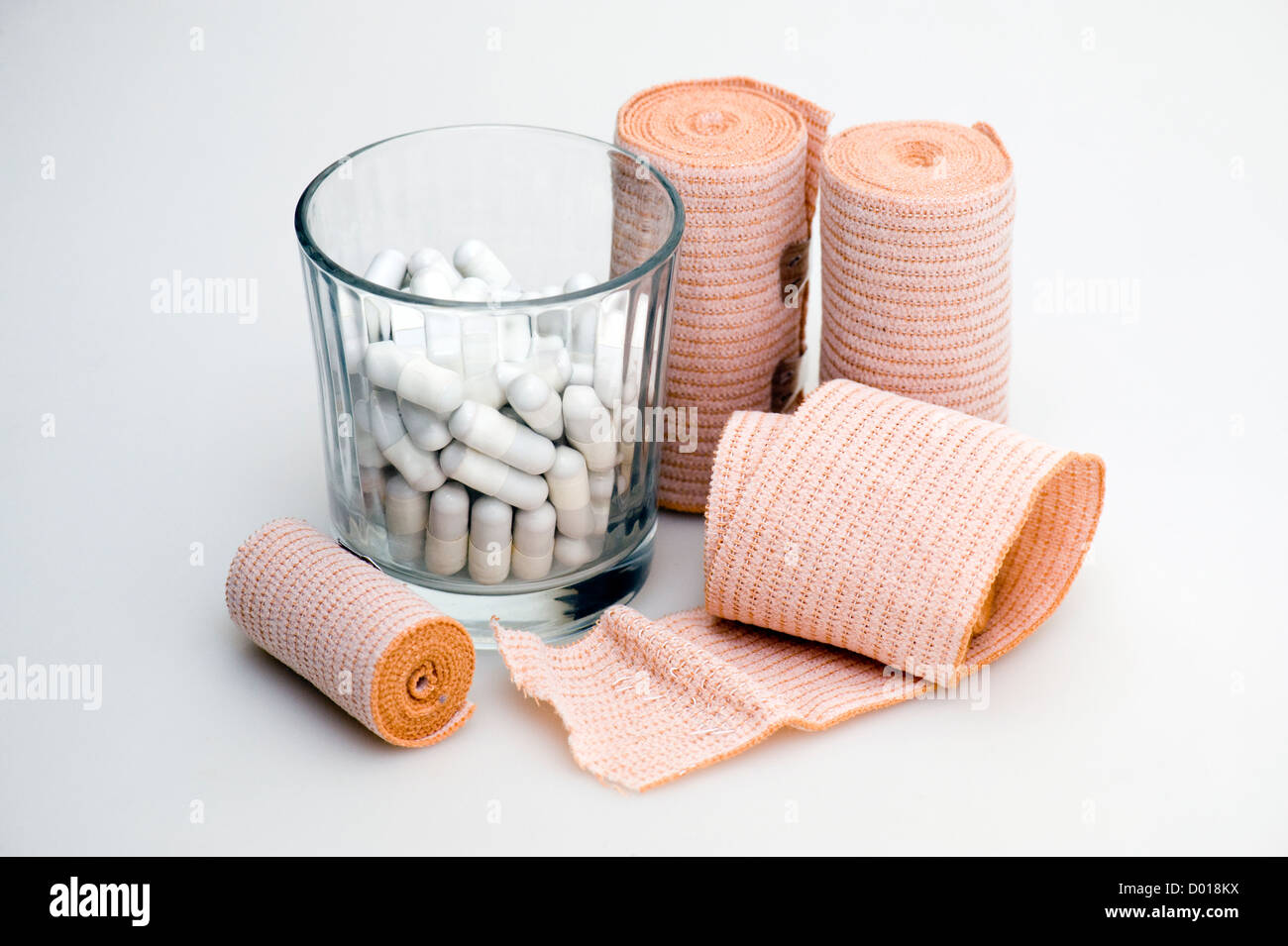Bandages hi-res stock photography and images - Alamy