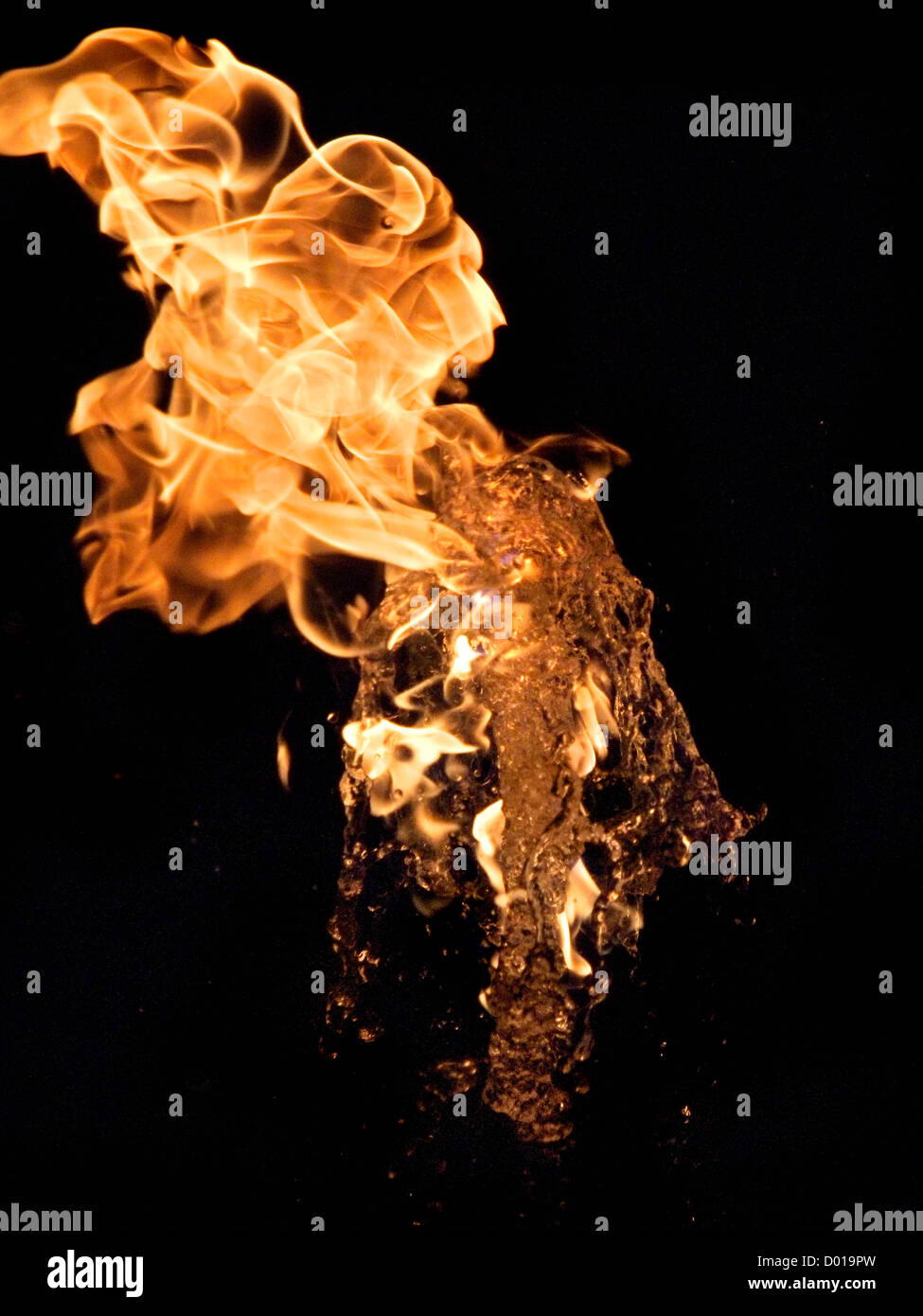 Burning art hi-res stock photography and images - Alamy