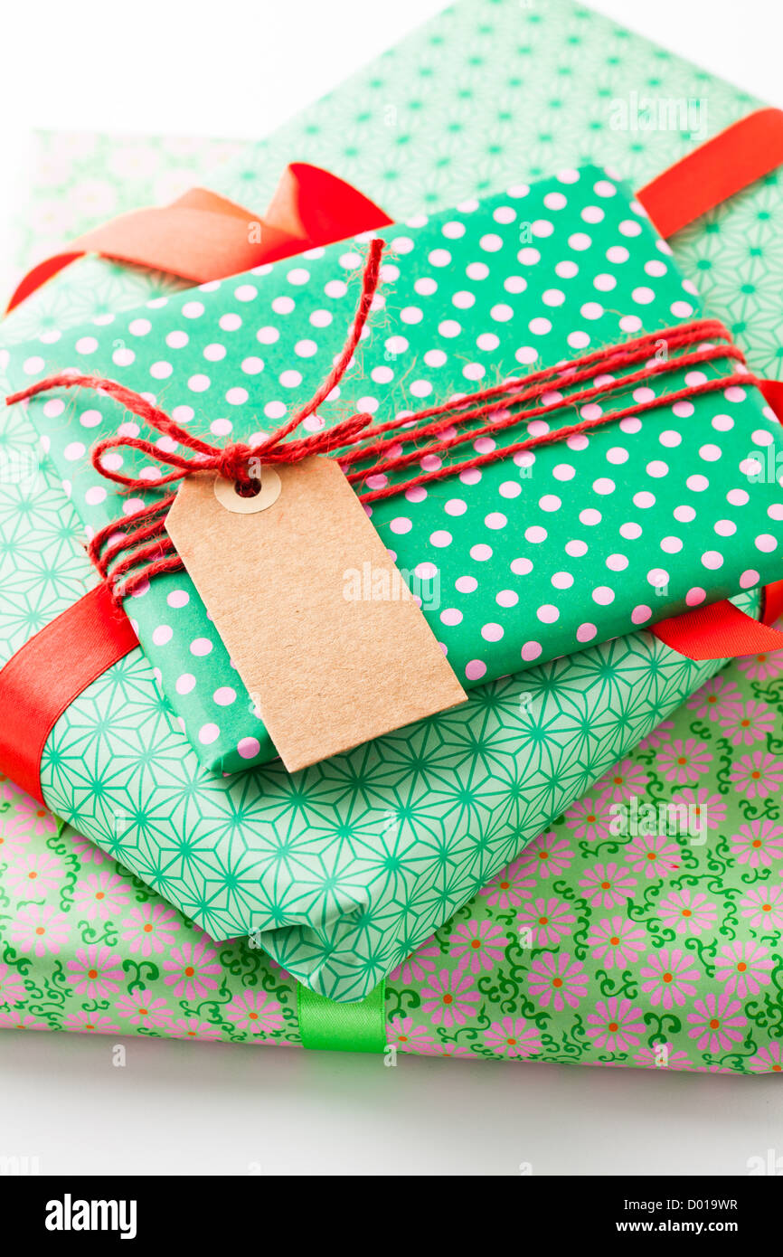 Wrapped gifts hi-res stock photography and images - Alamy