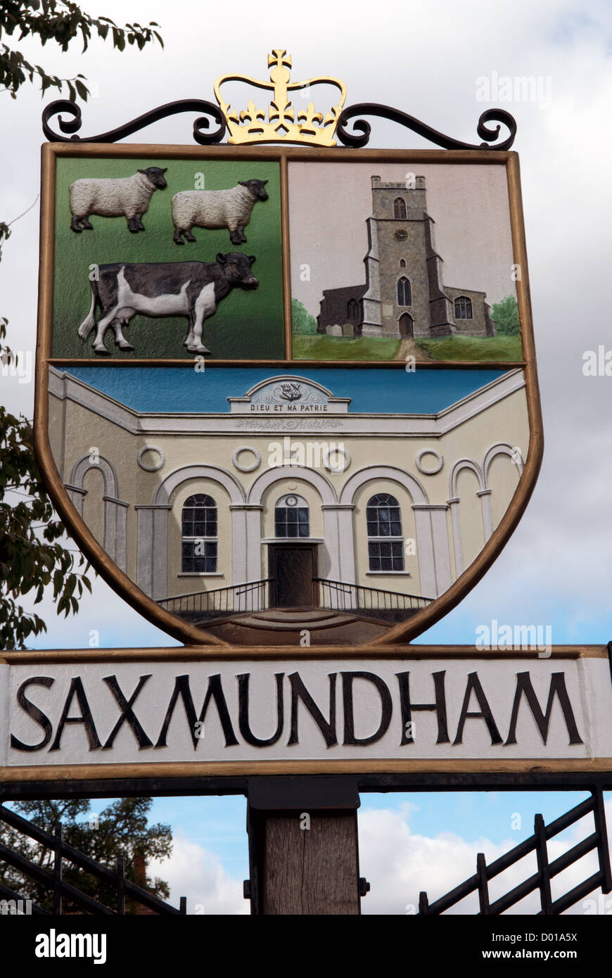 Saxmundham sign hi-res stock photography and images - Alamy