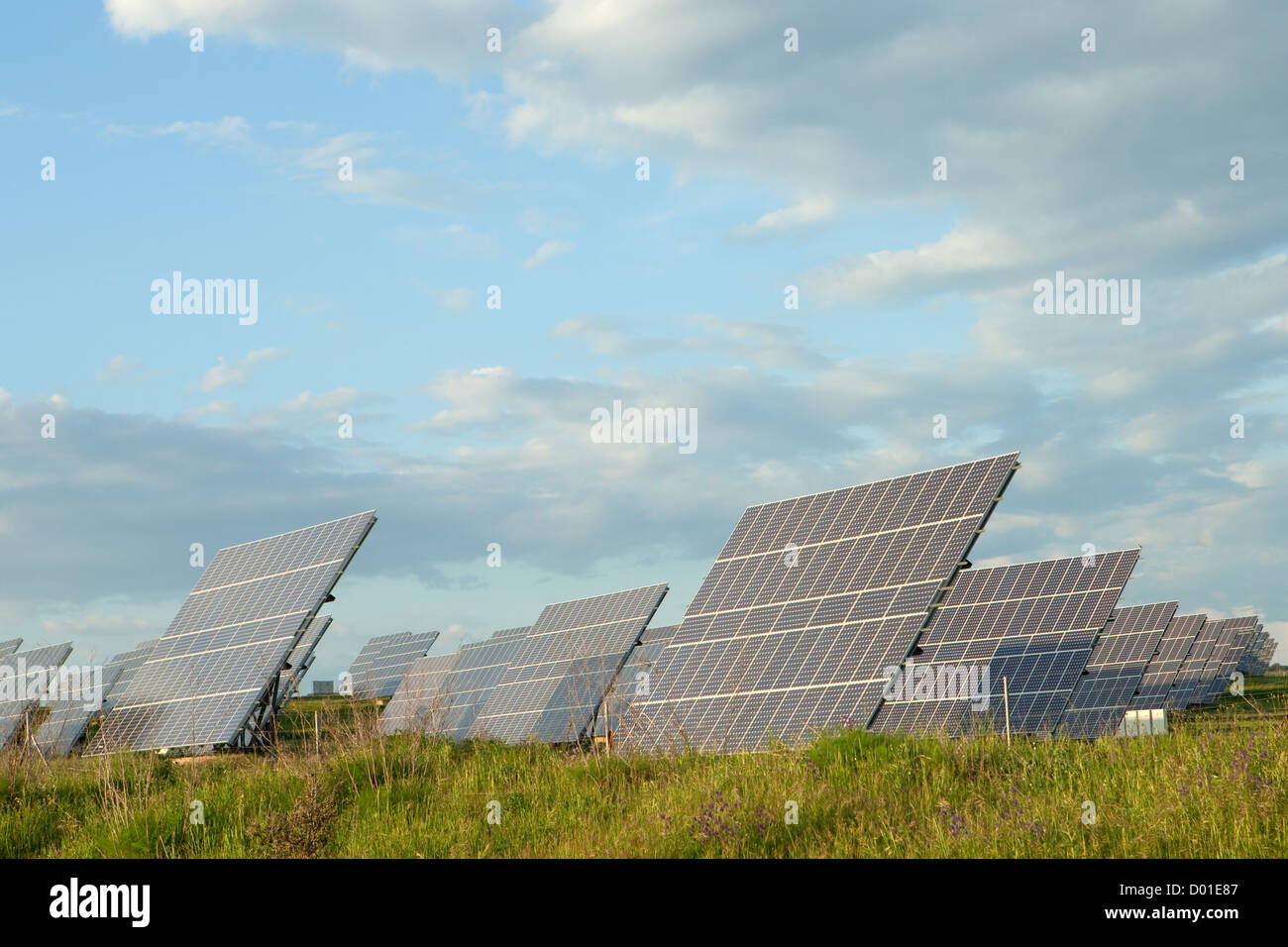 Solar panels collecting sunlight to convert into energy Stock Photo - Alamy