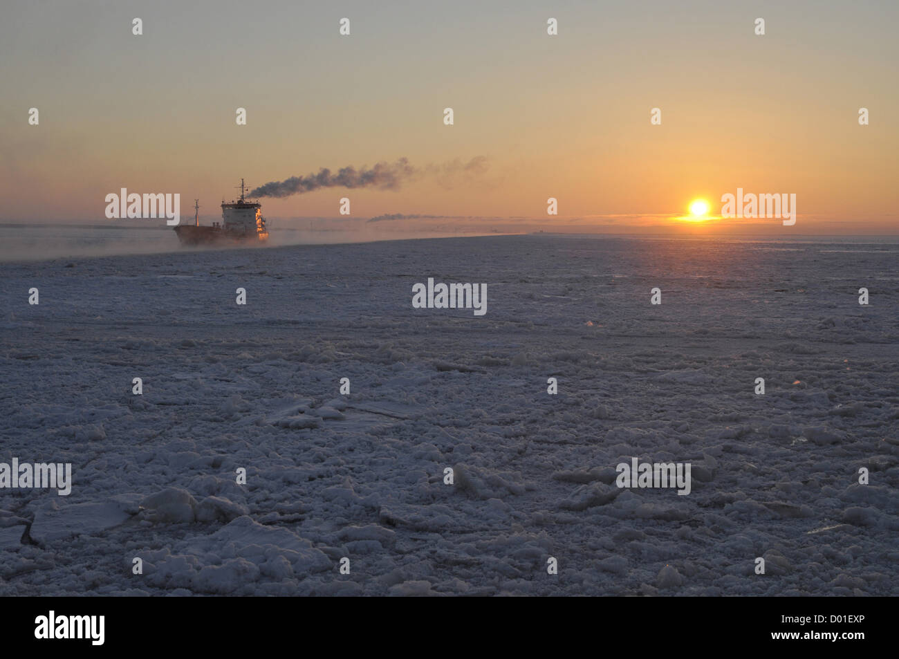 The northern sea route nsr hi-res stock photography and images - Alamy