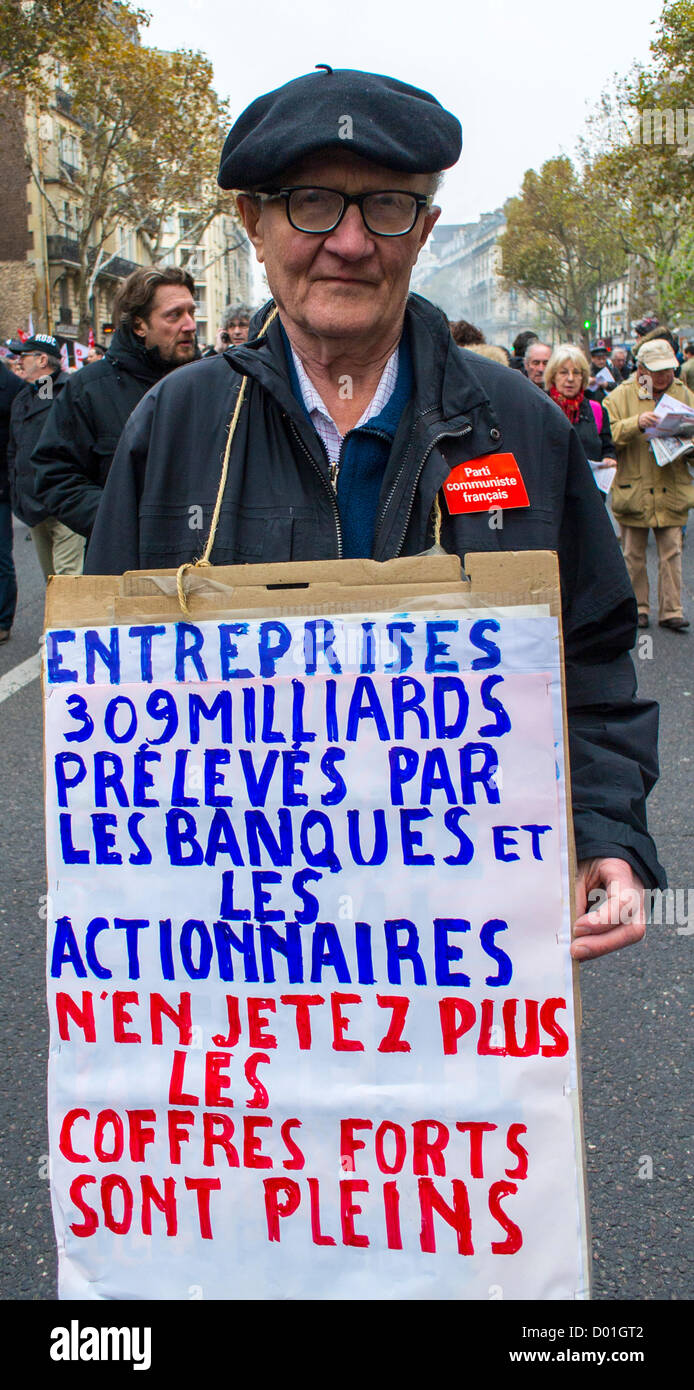 Senior activists hi-res stock photography and images - Alamy