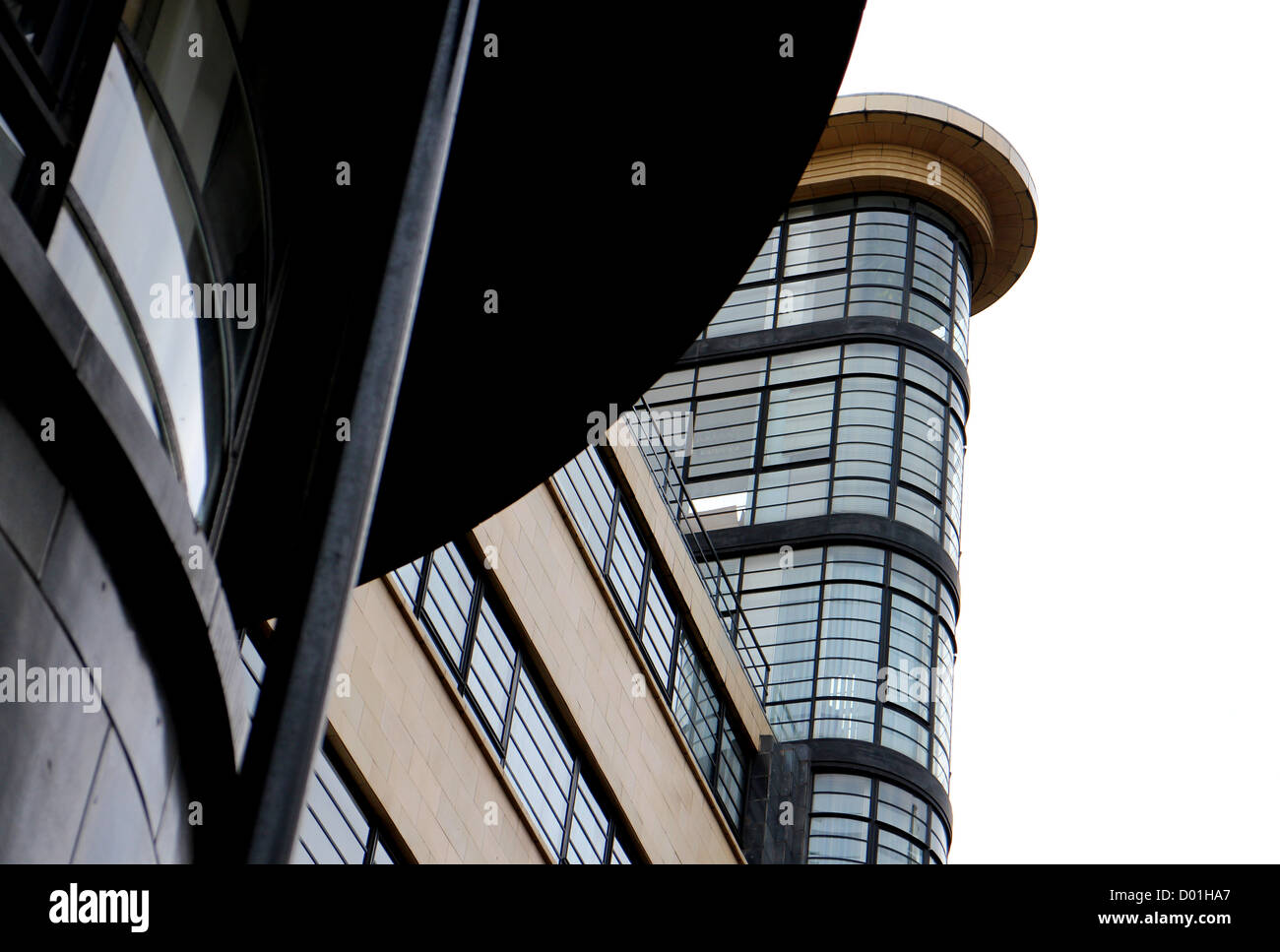 Streamline Moderne Architecture High Resolution Stock Photography and ...