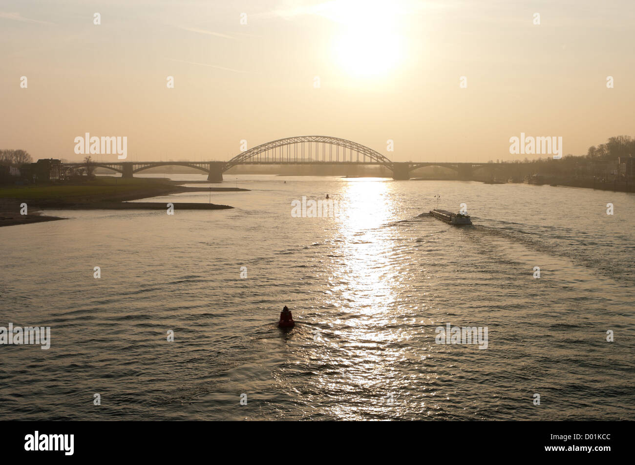 arch bridge over the Waal river at Nijmegen, netherlands Stock Photo ...