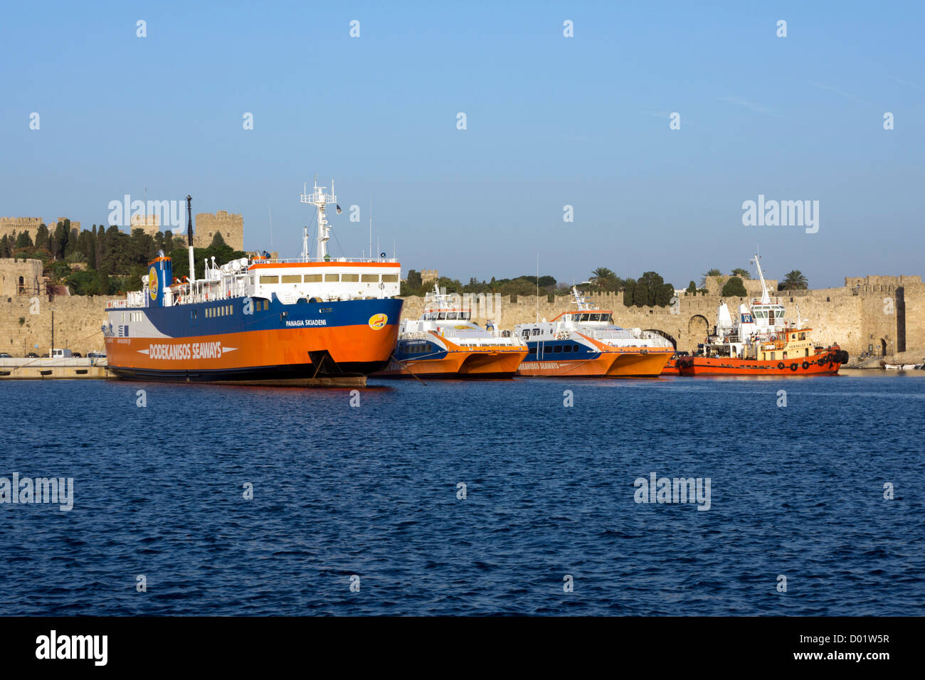 Dodecanese ferries moored in rhodes hi-res stock photography and images ...