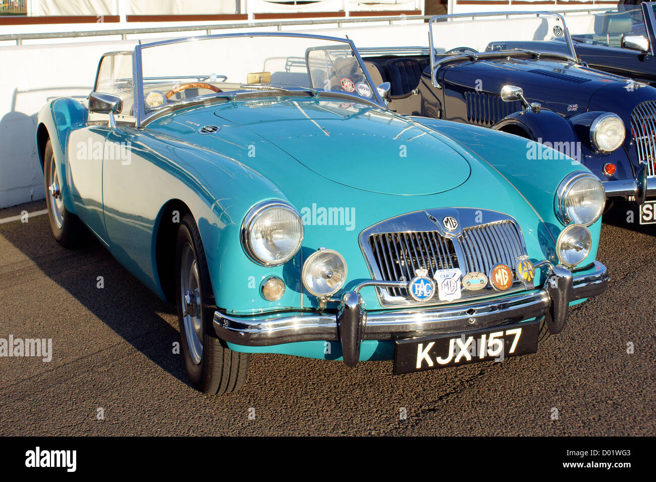 Mga 1955 hi-res stock photography and images - Alamy
