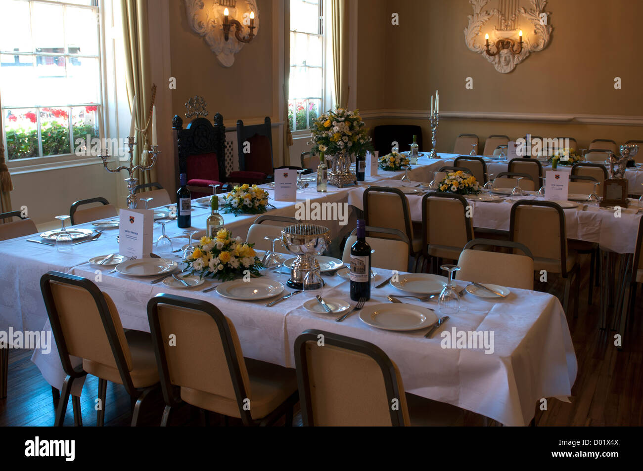 Great hall dinner hi-res stock photography and images - Alamy
