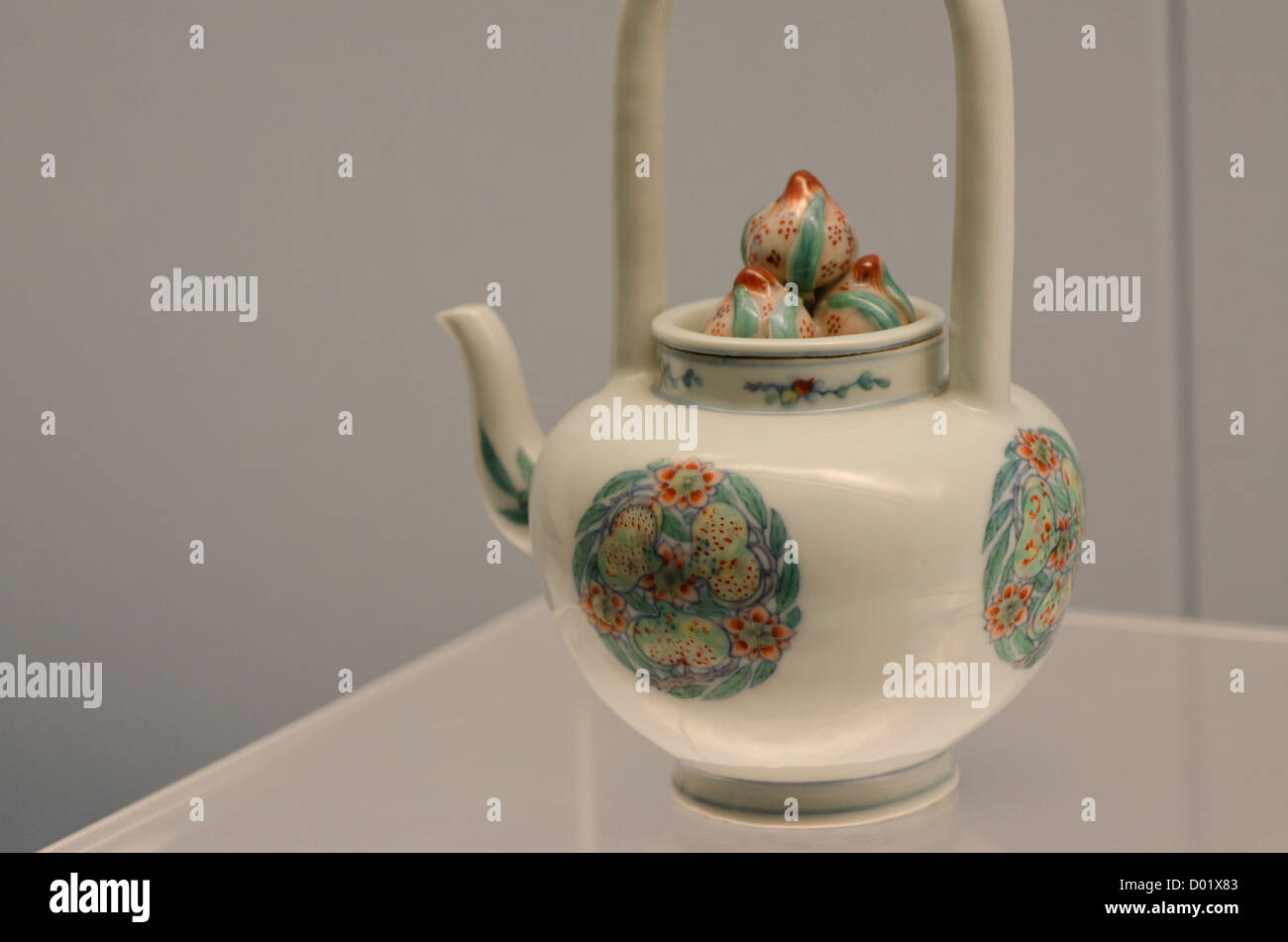 China, Shanghai, Shanghai Museum. Ancient china and porcelain ...