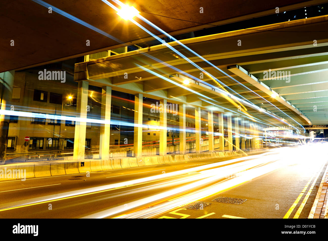 traffic in city at night Stock Photo - Alamy