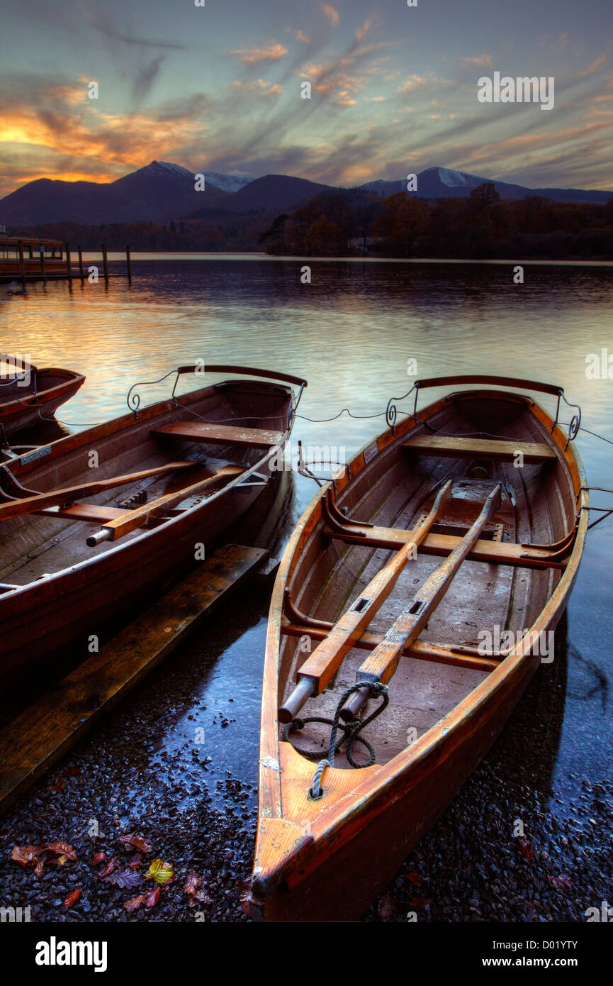 Row boats hi-res stock photography and images - Alamy