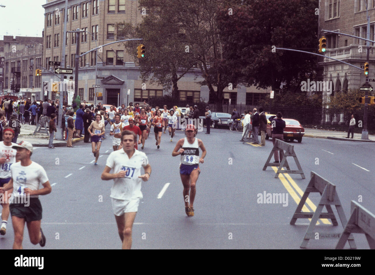 Runners competing in the 1976 New York City Marathon Stock Photo - Alamy