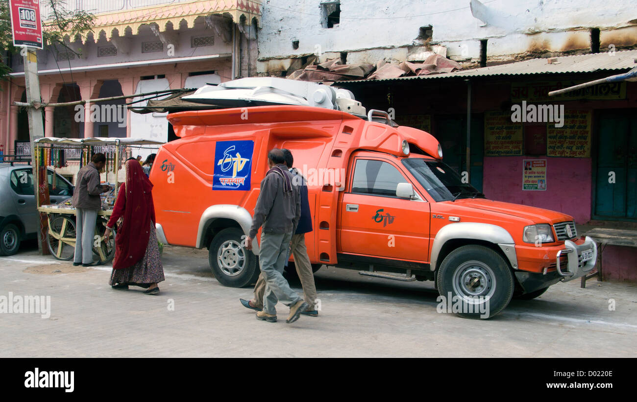 Outside Broadcasting Van High Resolution Stock Photography and Images ...