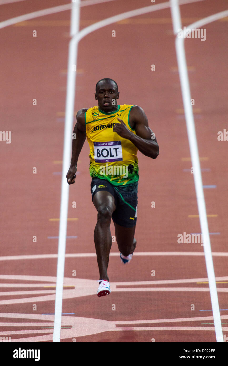 100 meter for men hi-res stock photography and images - Alamy