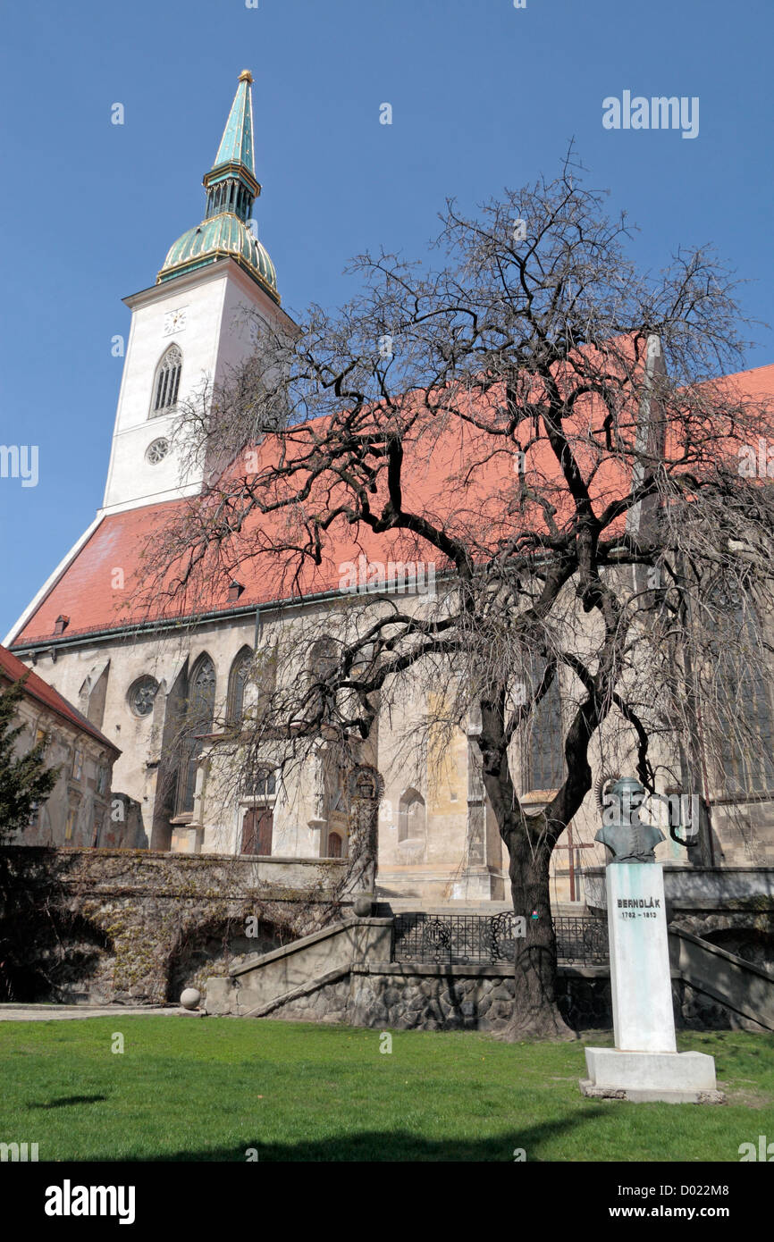 St. Martin's Cathedral towering over a bust/sculpture of Anton Bernolak ...