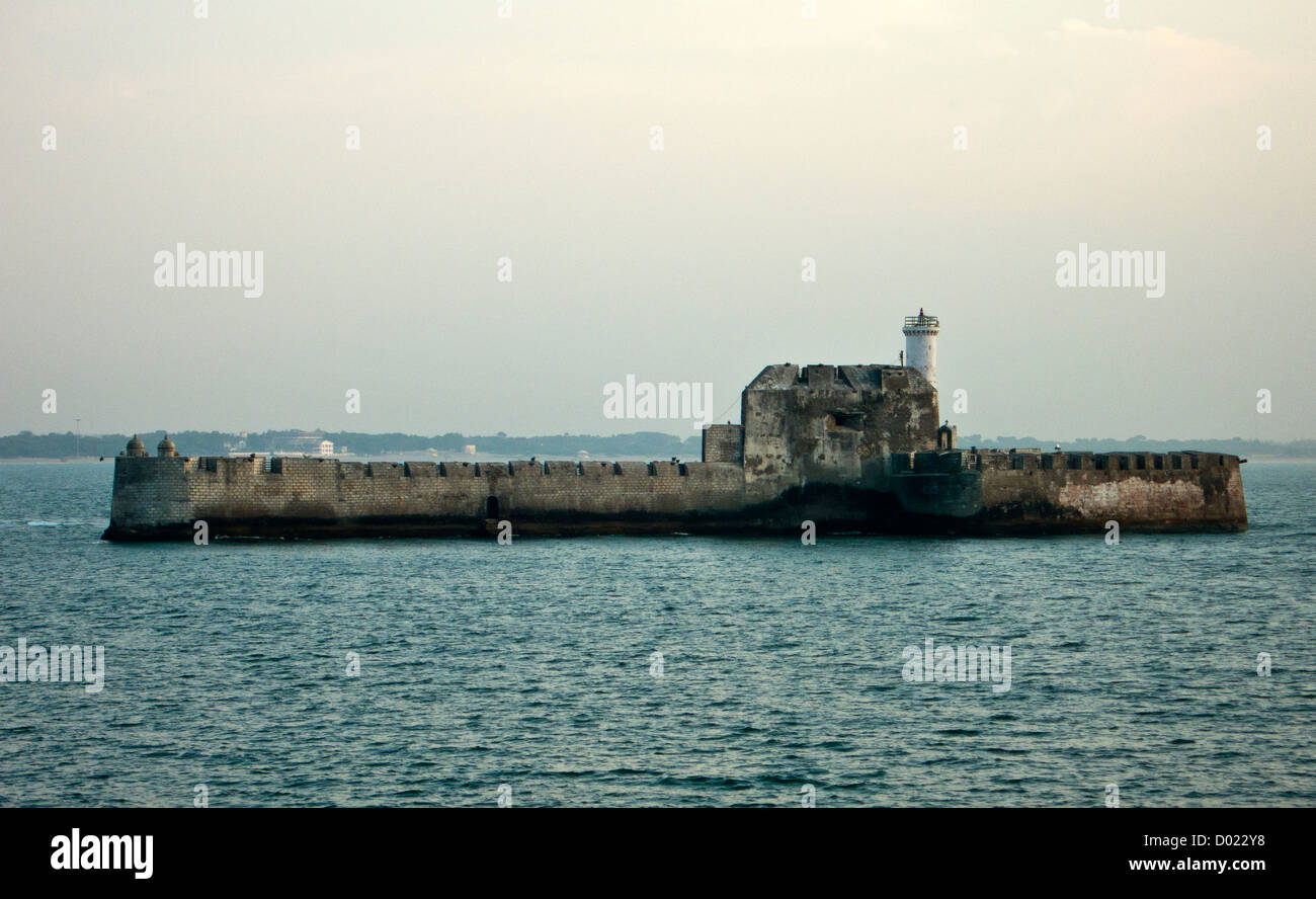 Fortress of Pani Kotha Diu India Stock Photo - Alamy