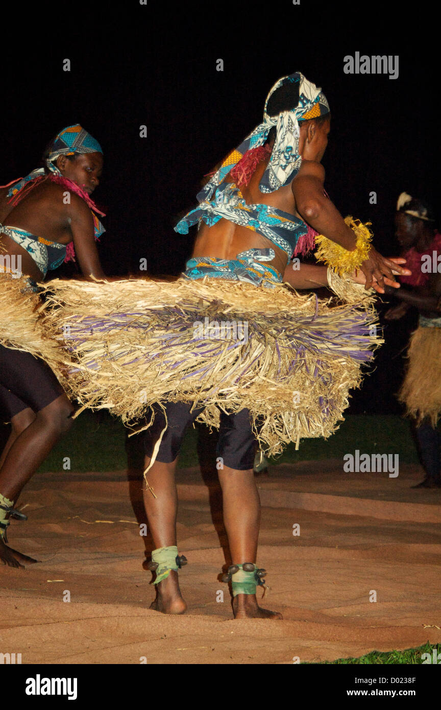 Women dancing traditional dance in Uganda, Africa Stock Photo - Alamy
