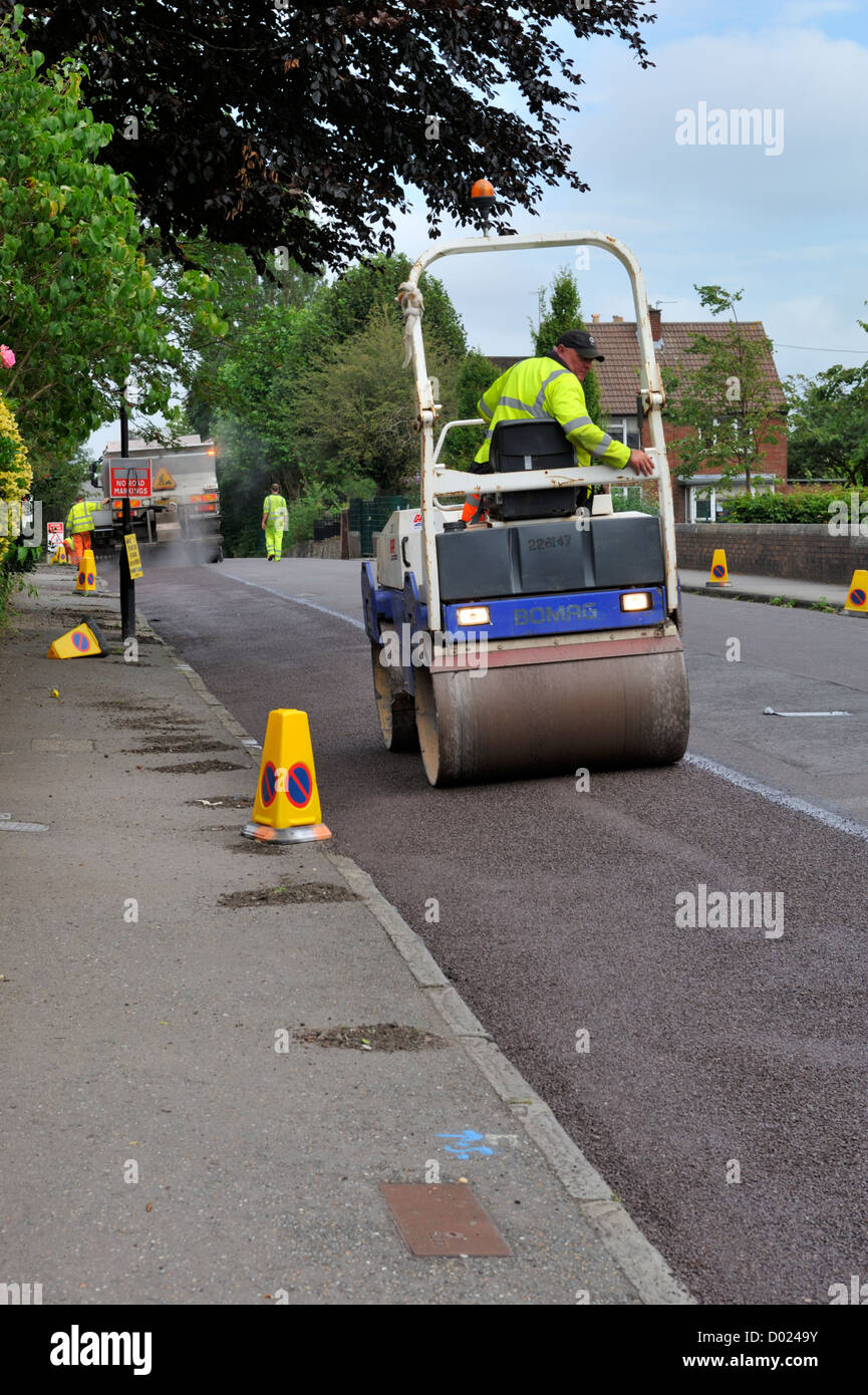 Street paving works hi-res stock photography and images - Alamy