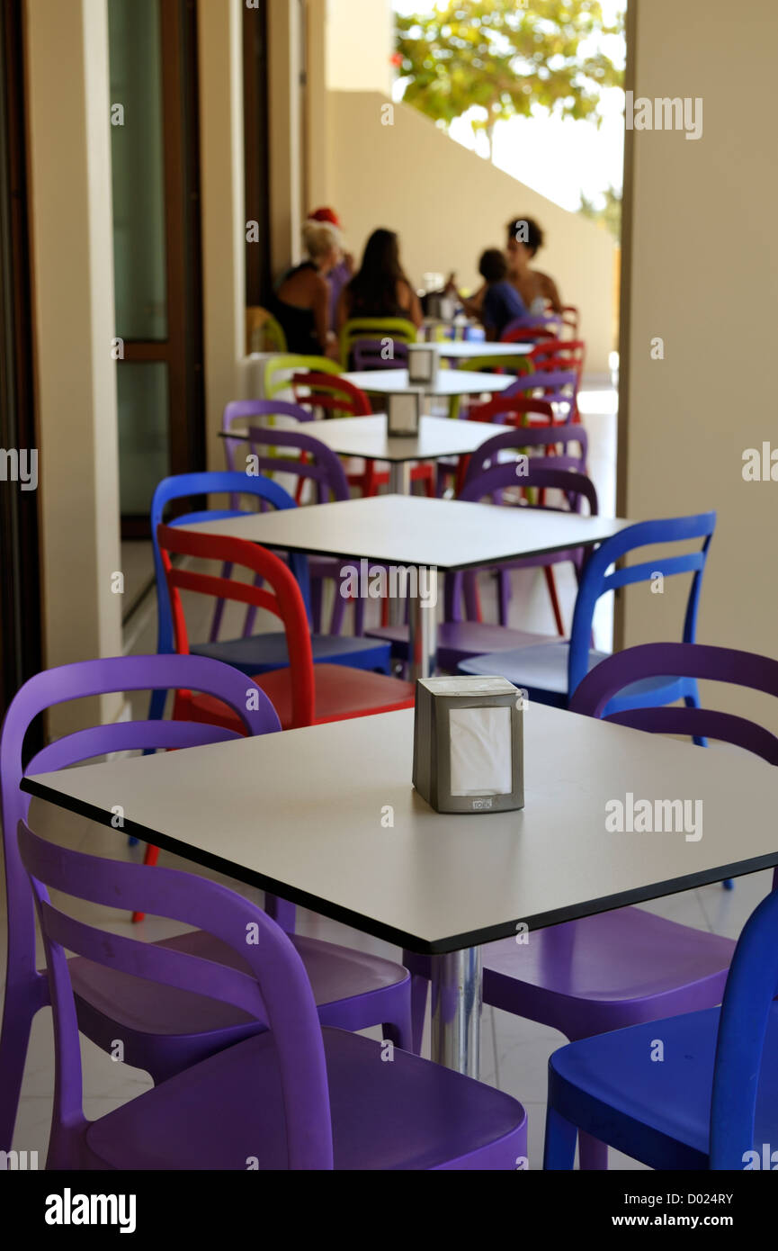 Cafe style tables and chairs Stock Photo - Alamy