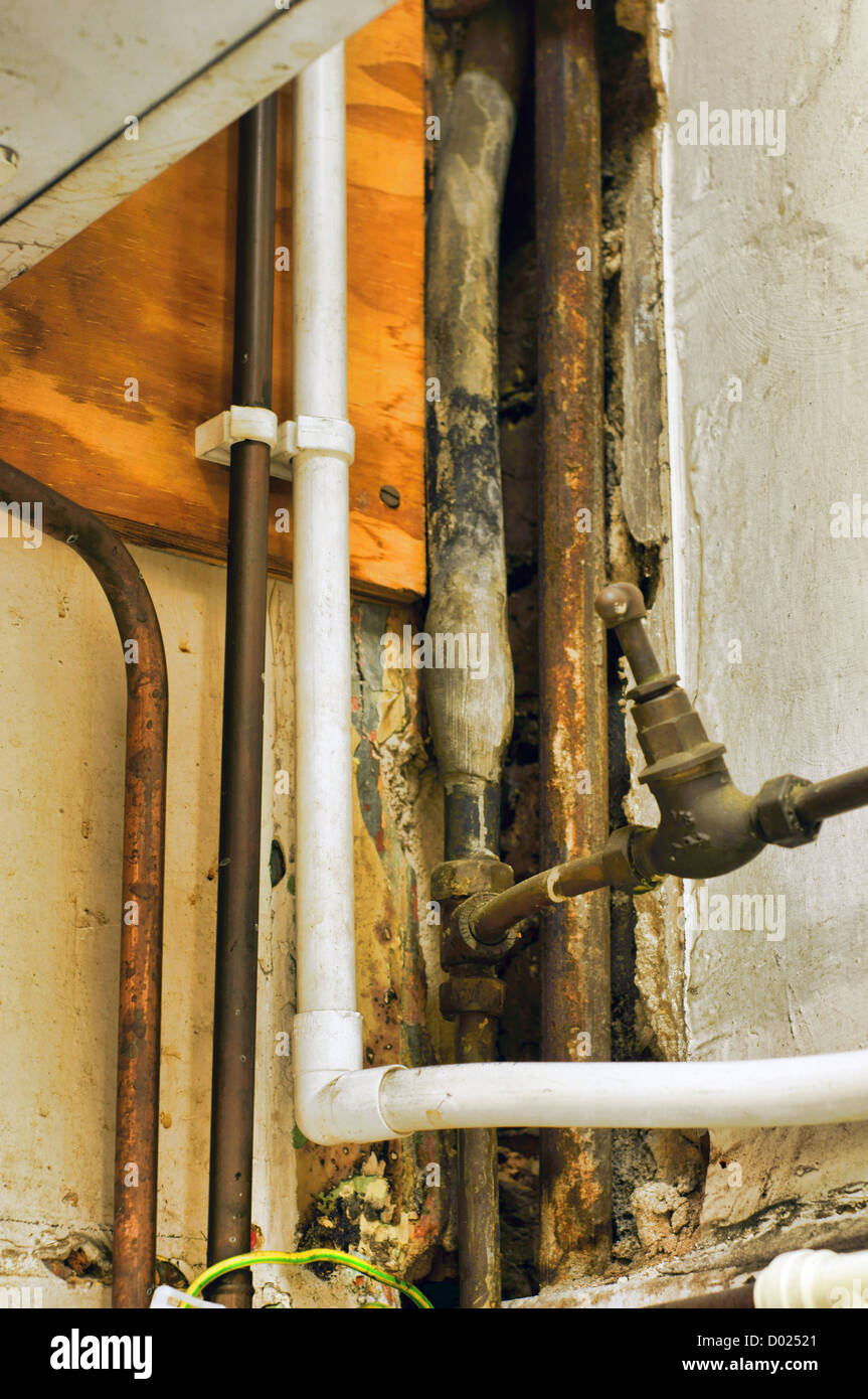 Copper pipe corrosion hi-res stock photography and images - Alamy