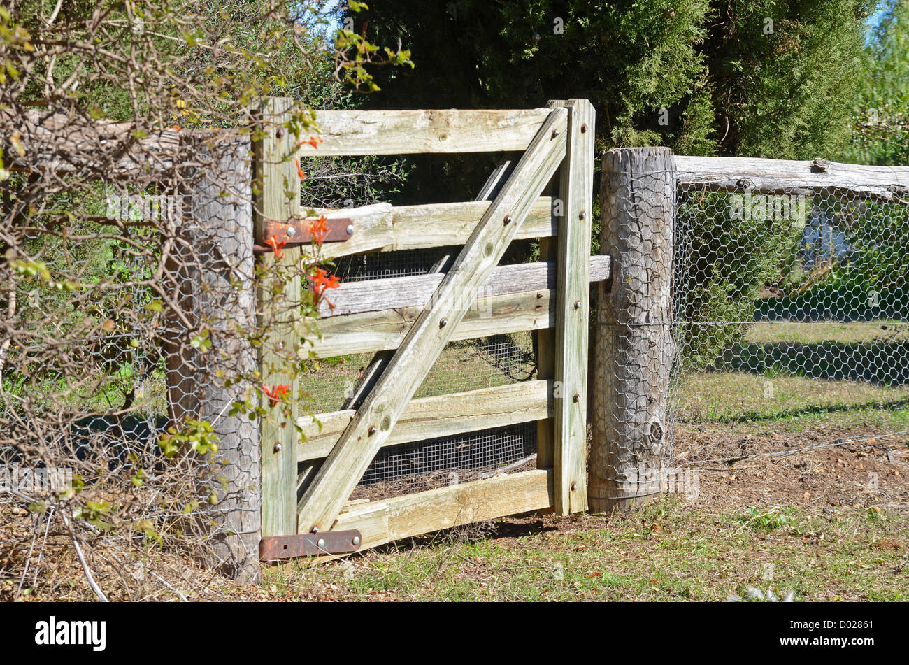 A rustic wooden garden gate Stock Photo - Alamy