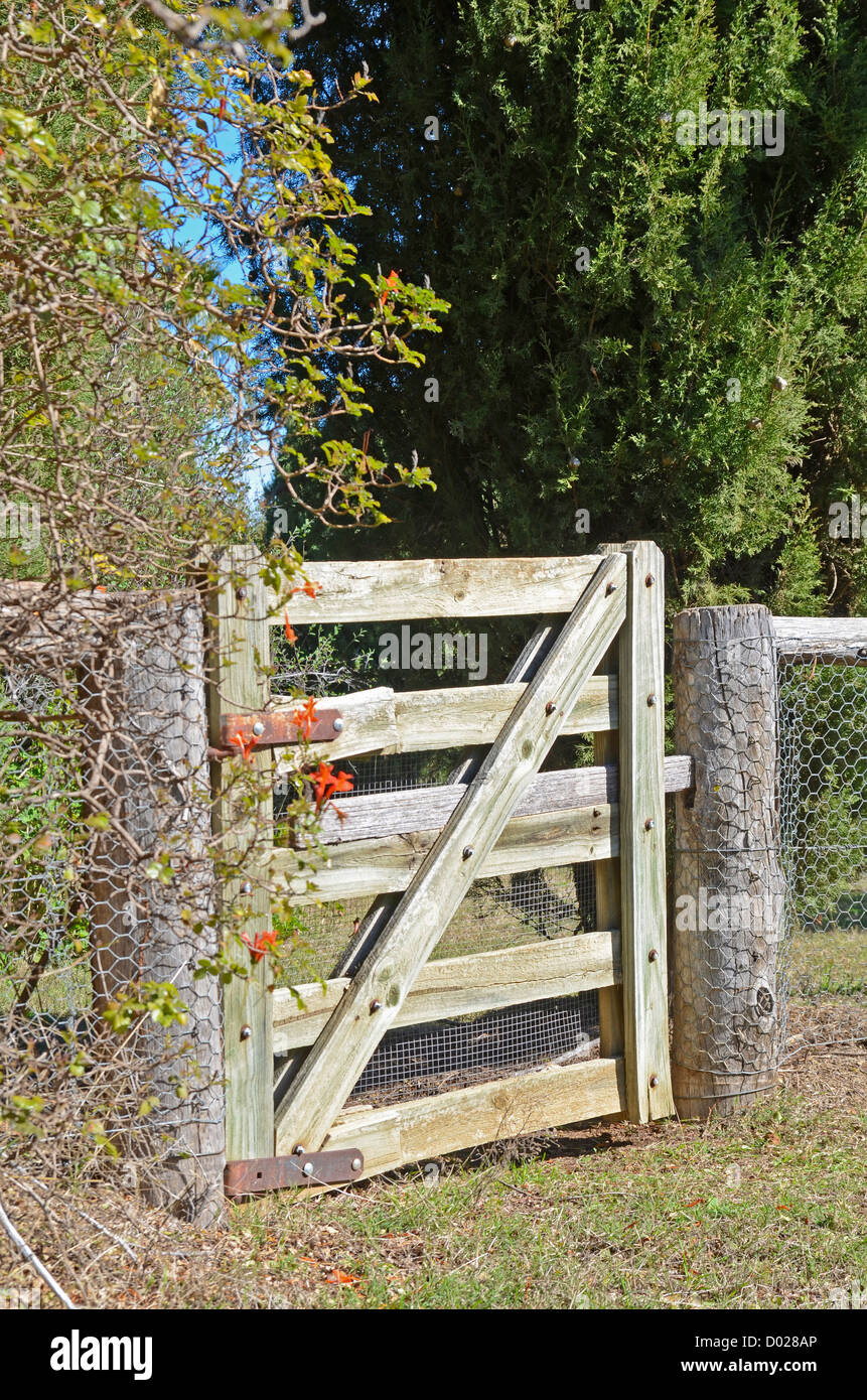 A rustic wooden garden gate Stock Photo - Alamy