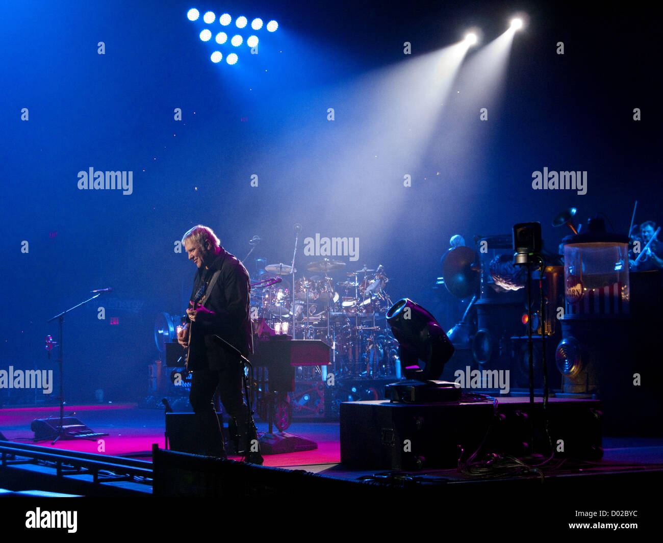 Rush band hi-res stock photography and images - Alamy