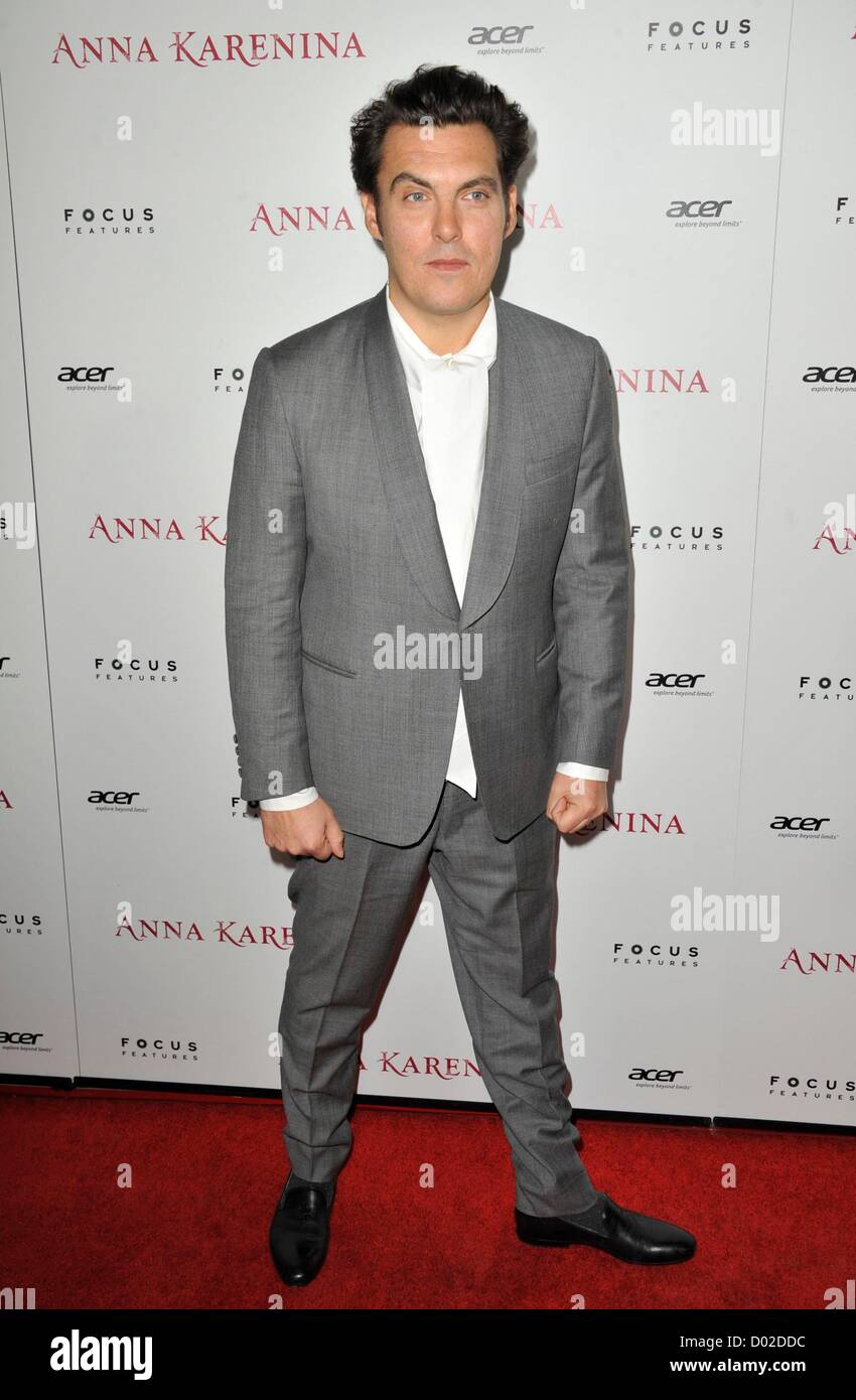 Joe Wright at arrivals for ANNA KARENINA Premiere, The ArcLight Cinemas ...