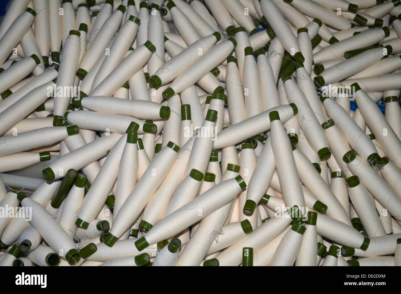 Bundles of cotton hi-res stock photography and images - Alamy