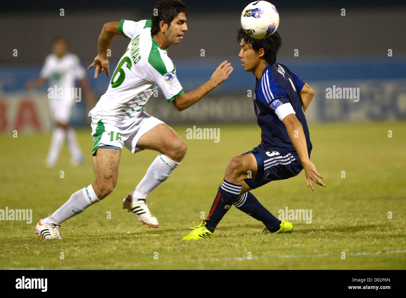 Mohanad Abdulraheem Karrar (IRQ), Wataru Endo (JPN), NOVEMBER 11, 2012 - Football / Soccer ...