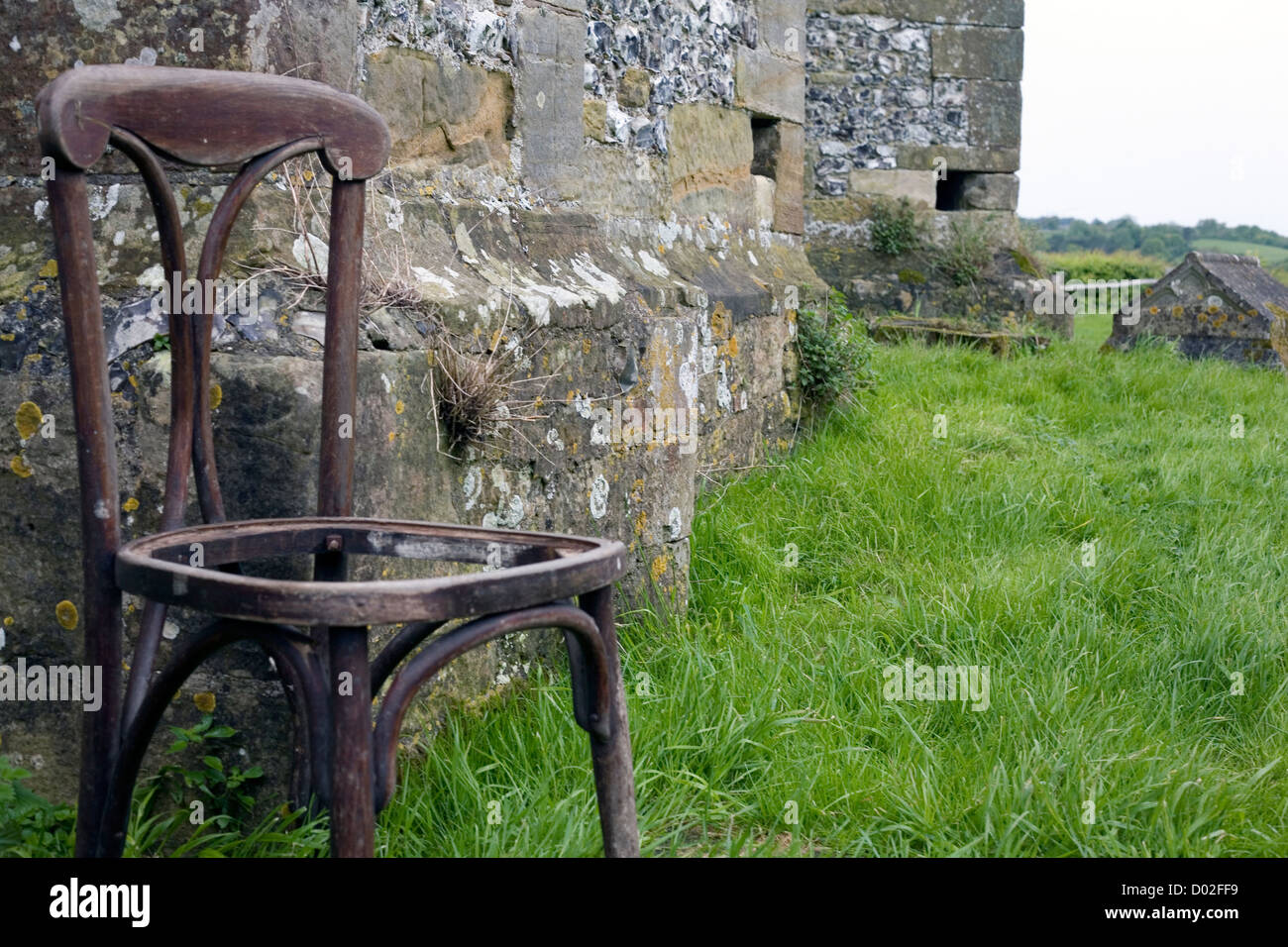 Rotten wooden chair hi-res stock photography and images - Alamy