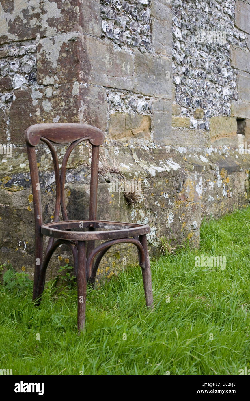 Rotten wooden chair hi-res stock photography and images - Alamy