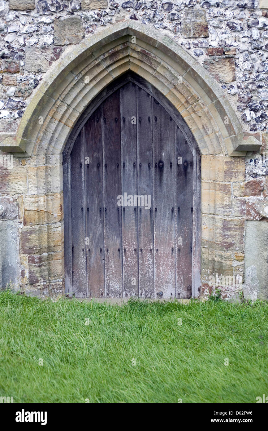 A traditional large oak church door Stock Photo - Alamy