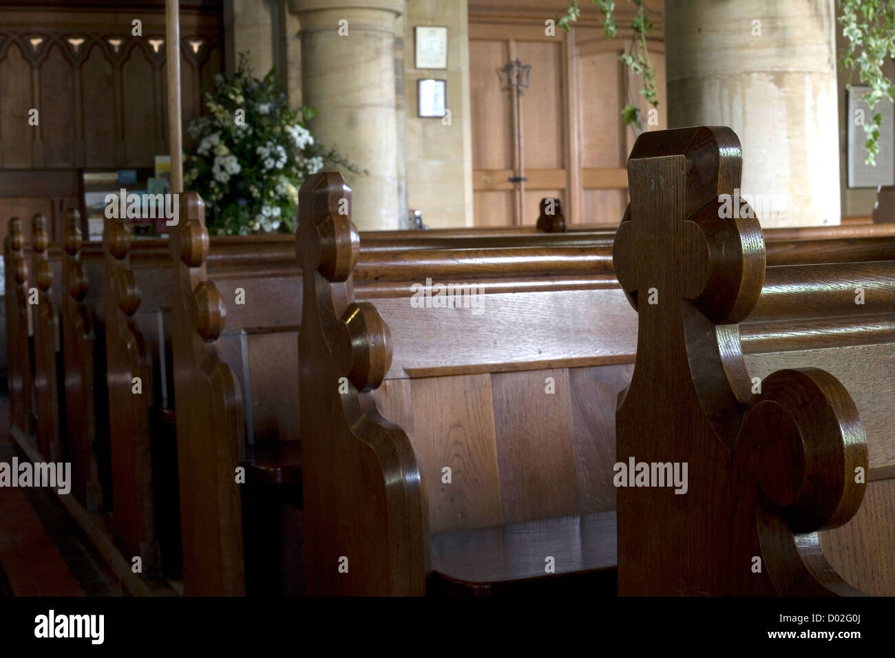 A row of pews in a traditional English church Stock Photo - Alamy