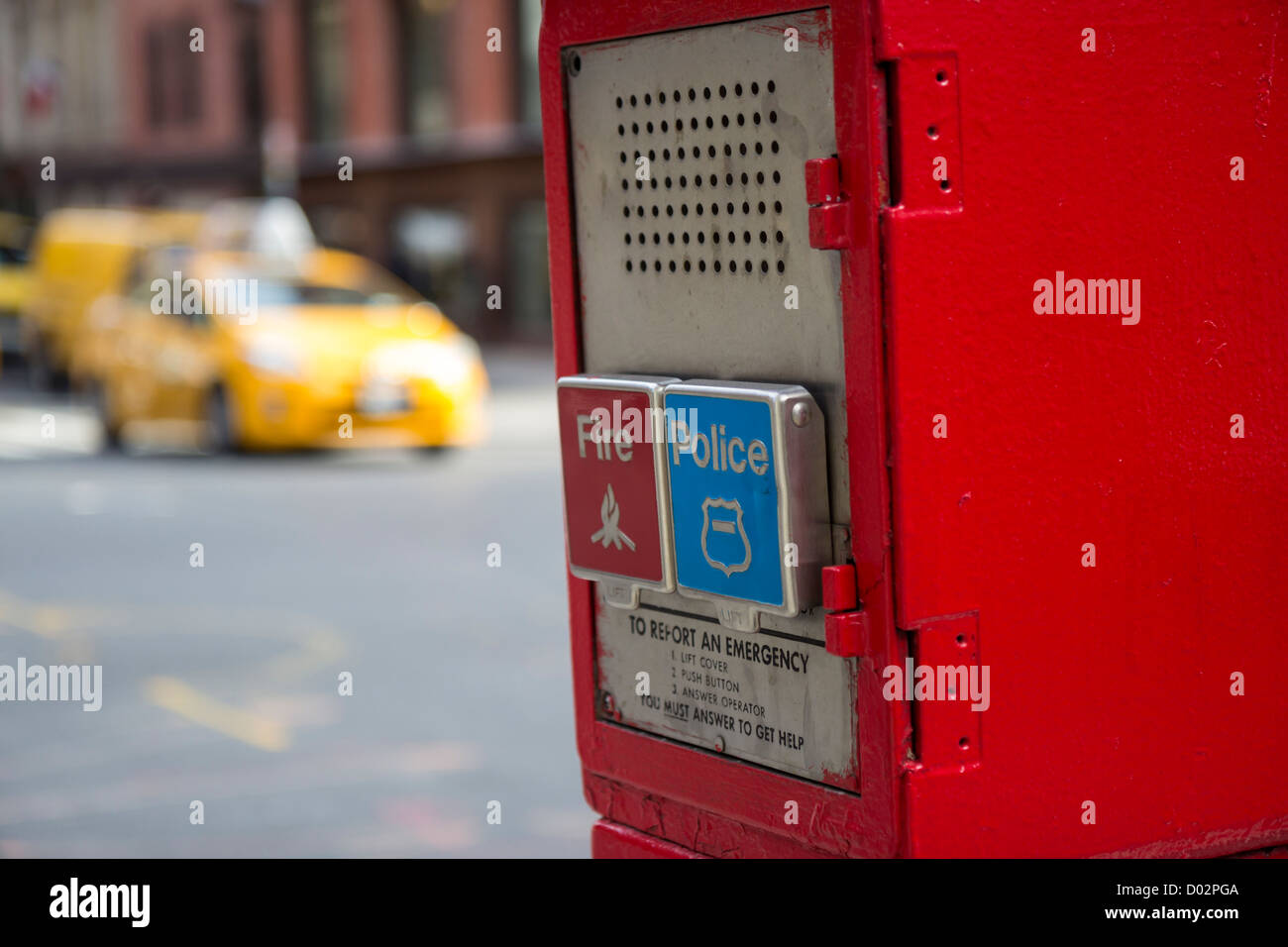 Yellow emergency phone hi-res stock photography and images - Alamy
