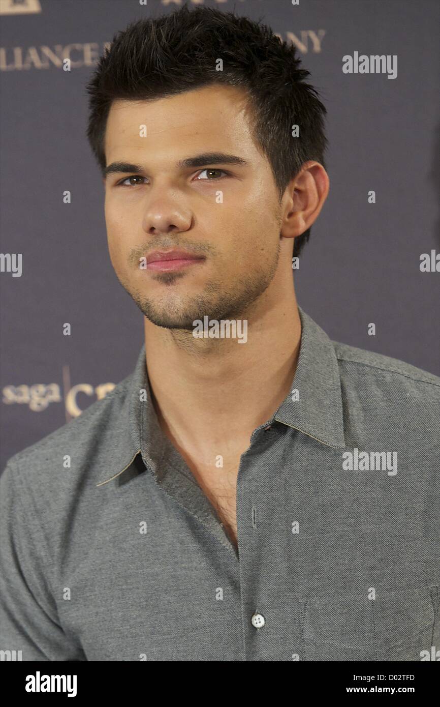 Nov. 15, 2012 - Madrid, Spain - Taylor Lautner attends the pohtocall of ...