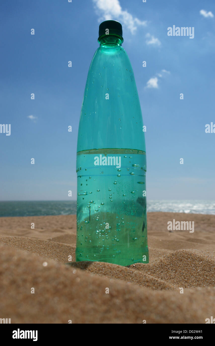 water bottle at the beach on a hot day Stock Photo - Alamy