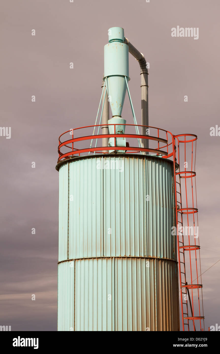 Industrial Exhaust Silo structure outside and factory Stock Photo - Alamy