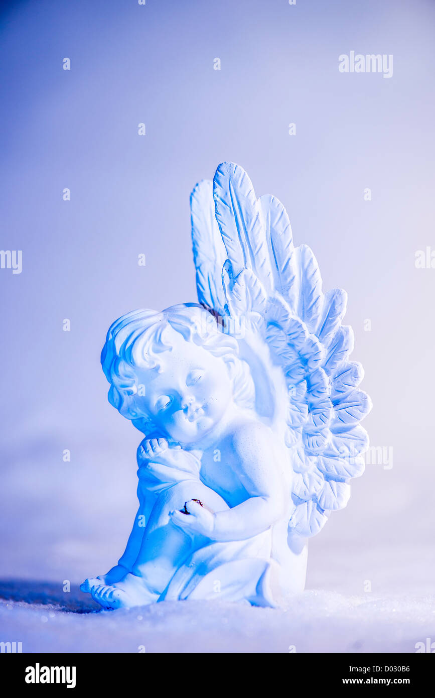 Sitting guardian angel hi-res stock photography and images - Alamy